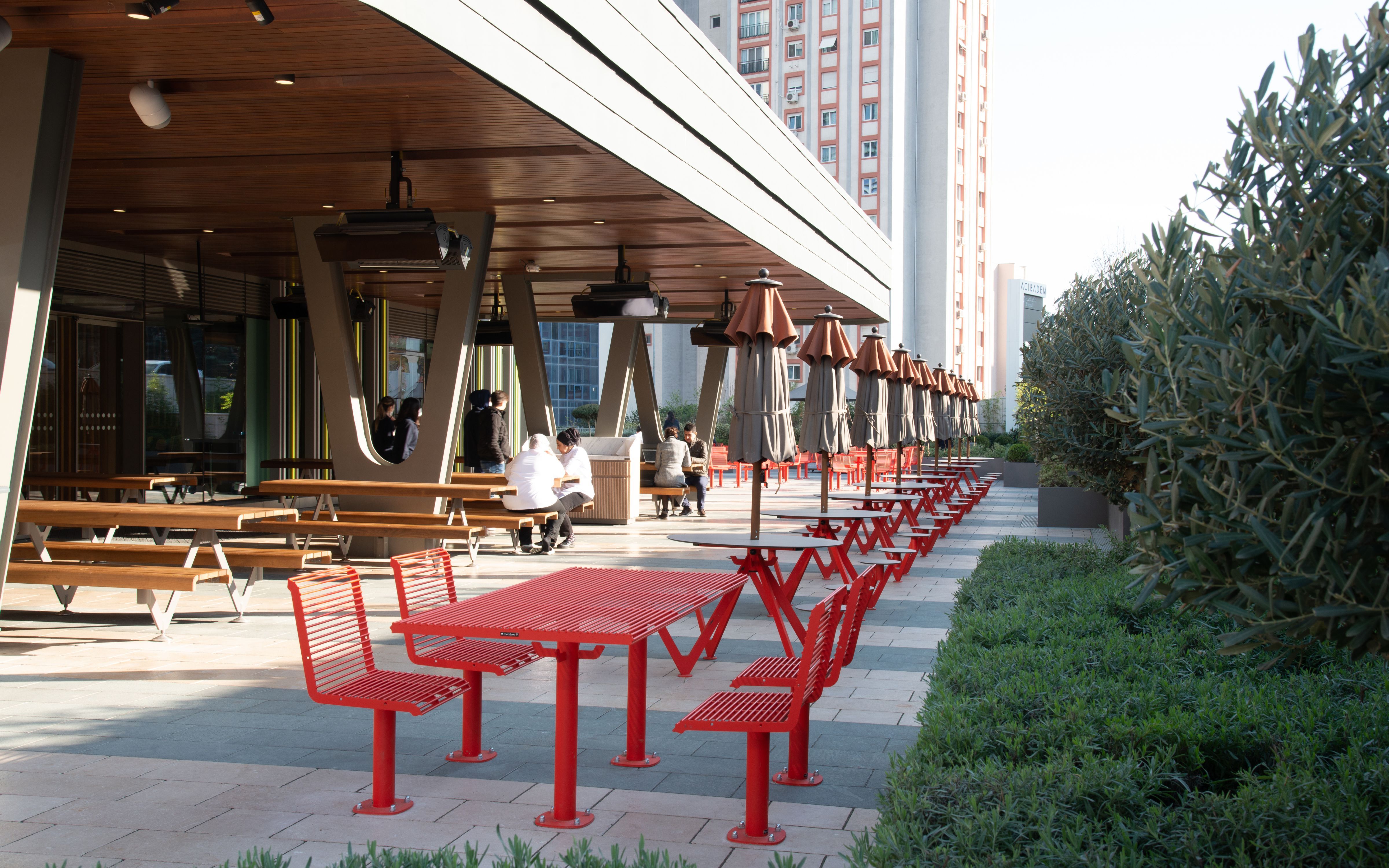 Break Time Tables and Chairs | Spruce & Gander